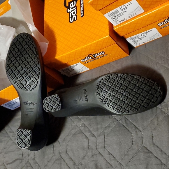 Safe-T-Step | Shoes | Safetstep Tressa Shoes 8 2 Wide Nwt | Poshmark